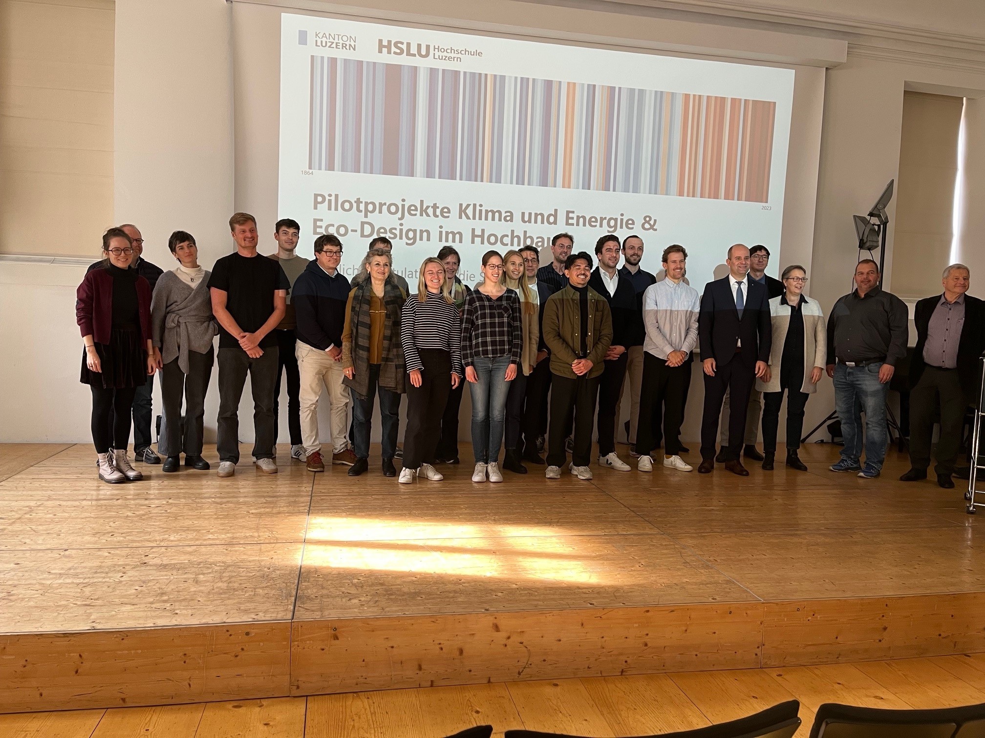 BE Netz AG : Neue Photovoltaikanlage im Hotel Drei Könige Luzern ...